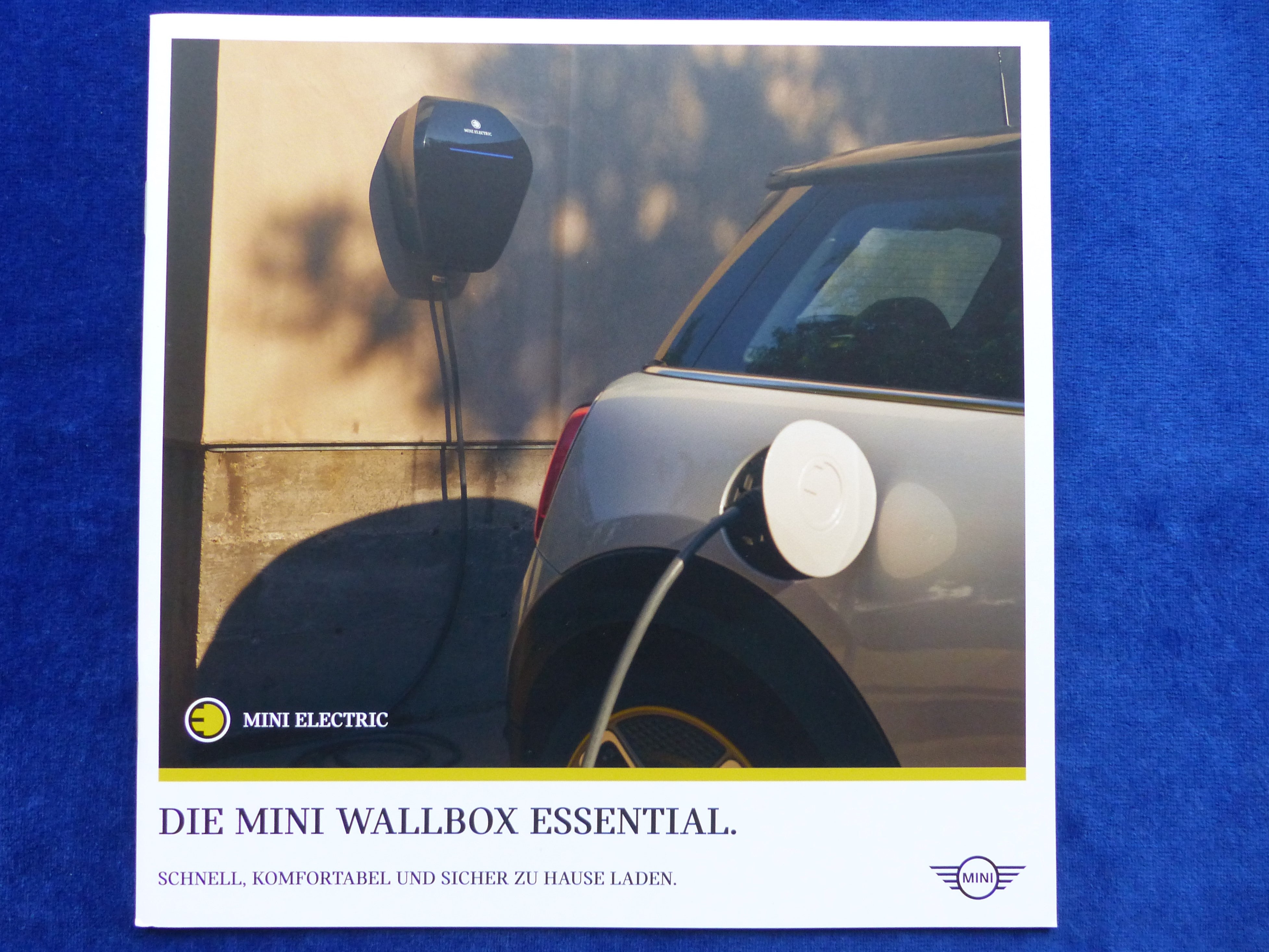 Mini Cooper SE - Wallbox Essential Ladestation - Prospekt Brochure 02 ...